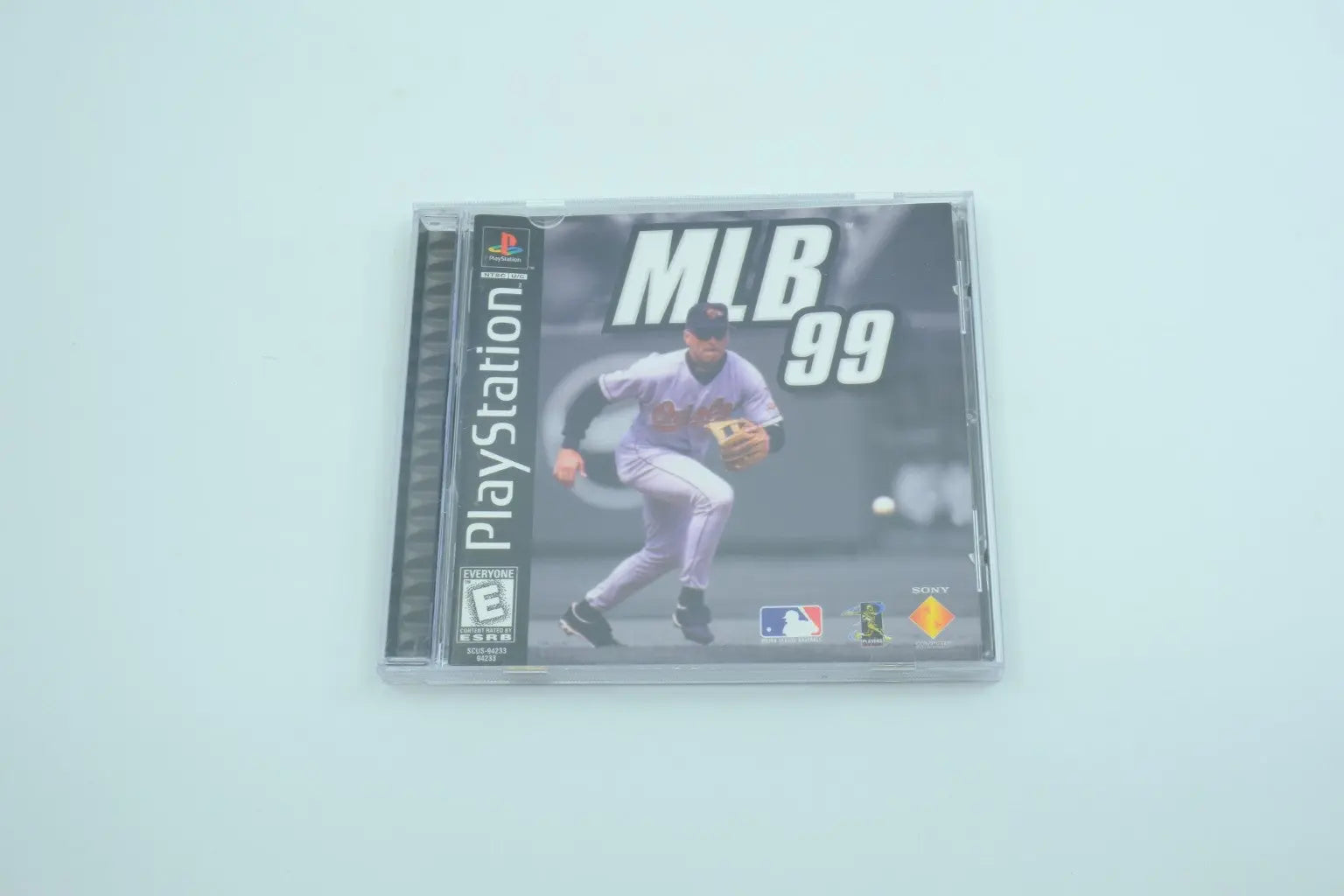 MLB 99 – Complete in Box - RetroGate